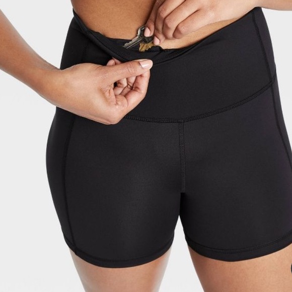 all in motion | Shorts | All In Motion Contour Power Waist Highrise 4 ...